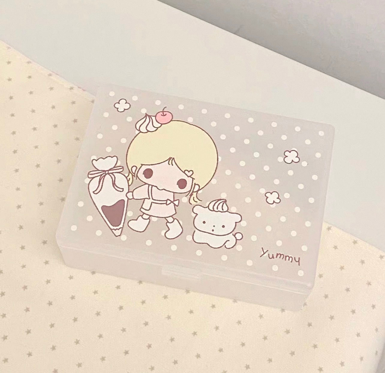 {ribbon shop} polka dot frosted box – hrtseeker